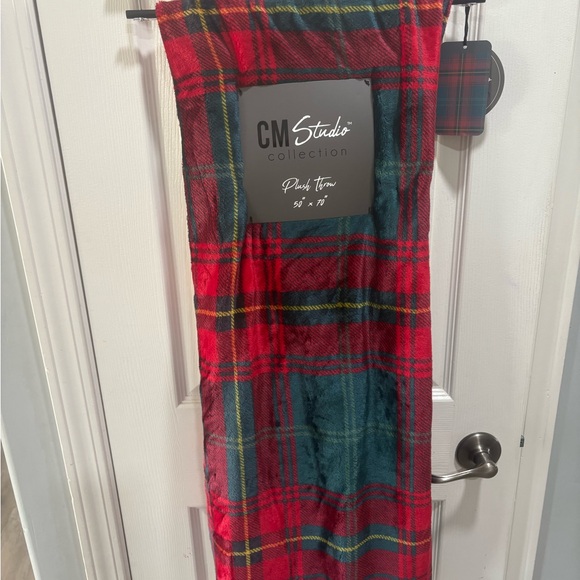 Bedding | Cm Studio Red Plaid Throw Blanket | Poshmark